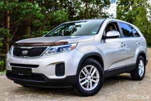 Grey Kia Sorento 2014 in Kretinga, with an engine capacity of 2.40 L and mileage of 140 thousand km for 8950 €, photo  on AUTOMOTO.COM.LV