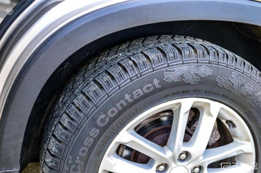 Grey Kia Sorento 2014 in Kretinga, with an engine capacity of 2.40 L and mileage of 140 thousand km for 8950 €, photo 10 on AUTOMOTO.COM.LV