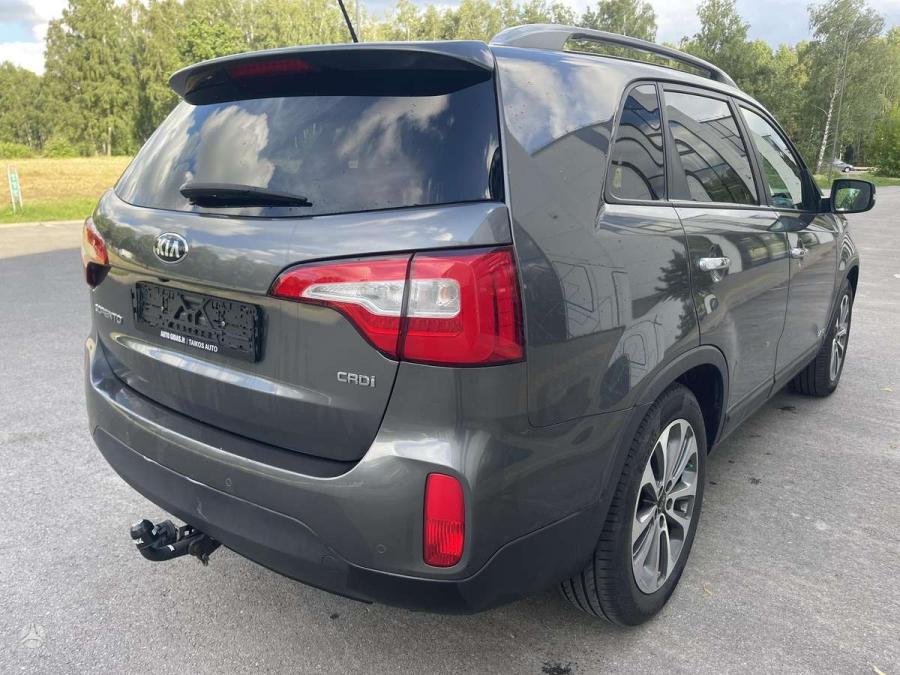 Pelēks Kia Sorento 2014 Kauņa, ar dzinēja tilpumu 2.20 L un nobraukumu 248 tūkst. km par 8950 €, foto 14 vietnē AUTOMOTO.COM.LV