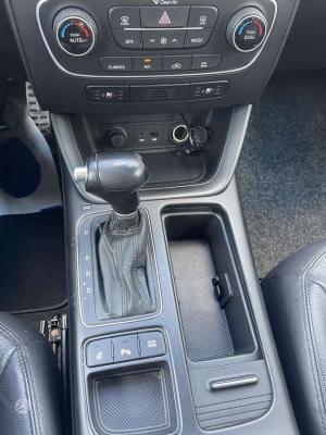 Pelēks Kia Sorento 2014 Kauņa, ar dzinēja tilpumu 2.20 L un nobraukumu 248 tūkst. km par 8950 €, foto 25 vietnē AUTOMOTO.COM.LV