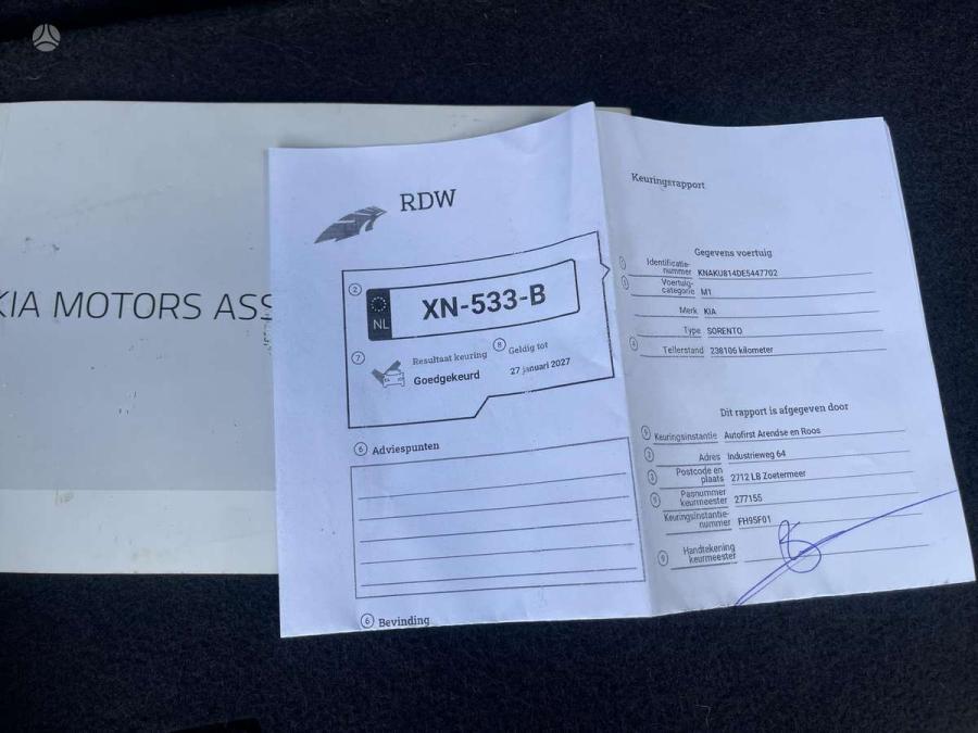 Pelēks Kia Sorento 2014 Kauņa, ar dzinēja tilpumu 2.20 L un nobraukumu 248 tūkst. km par 8950 €, foto 38 vietnē AUTOMOTO.COM.LV