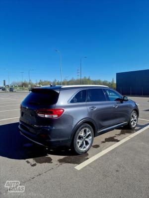 Pelēks Kia Sorento 2015 Kauņa, ar dzinēja tilpumu 2.20 L un nobraukumu 290 tūkst. km par 13999 €, foto 4 vietnē AUTOMOTO.COM.LV