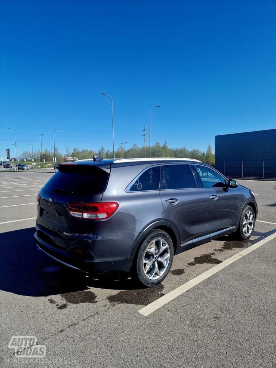 Pelēks Kia Sorento 2015 Kauņa, ar dzinēja tilpumu 2.20 L un nobraukumu 290 tūkst. km par 13999 €, foto 4 vietnē AUTOMOTO.COM.LV