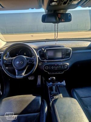 Pelēks Kia Sorento 2015 Kauņa, ar dzinēja tilpumu 2.20 L un nobraukumu 290 tūkst. km par 13999 €, foto 11 vietnē AUTOMOTO.COM.LV