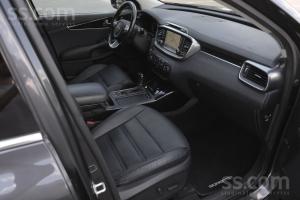 Pelēks Kia Sorento 2015 Rīga, ar dzinēja tilpumu 2.20 L un nobraukumu 156 tūkst. km par 16990 €, foto 9 vietnē AUTOMOTO.COM.LV