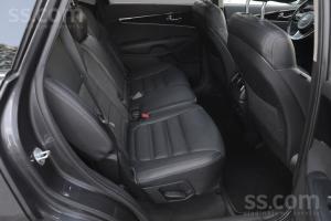 Pelēks Kia Sorento 2015 Rīga, ar dzinēja tilpumu 2.20 L un nobraukumu 156 tūkst. km par 16990 €, foto 11 vietnē AUTOMOTO.COM.LV