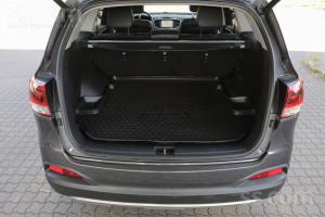 Pelēks Kia Sorento 2015 Rīga, ar dzinēja tilpumu 2.20 L un nobraukumu 156 tūkst. km par 16990 €, foto 12 vietnē AUTOMOTO.COM.LV