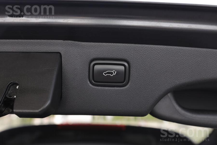 Pelēks Kia Sorento 2015 Rīga, ar dzinēja tilpumu 2.20 L un nobraukumu 156 tūkst. km par 16990 €, foto 24 vietnē AUTOMOTO.COM.LV