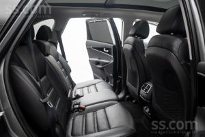 Grey Kia Sorento 2015 in Tallinn, with an engine capacity of 2.20 L and mileage of 229 thousand km for 13999 €, photo 10 on AUTOMOTO.COM.LV