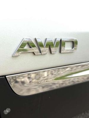 Grey Kia Sorento 2015 in Siauliai, with an engine capacity of 2.20 L and mileage of 201 thousand km for 15950 €, photo 22 on AUTOMOTO.COM.LV