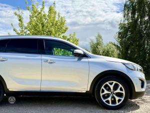 Pelēks Kia Sorento 2015 Šauļi, ar dzinēja tilpumu 2.20 L un nobraukumu 201 tūkst. km par 15950 €, foto 11 vietnē AUTOMOTO.COM.LV