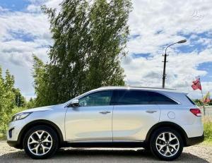 Pelēks Kia Sorento 2015 Šauļi, ar dzinēja tilpumu 2.20 L un nobraukumu 201 tūkst. km par 15950 €, foto 14 vietnē AUTOMOTO.COM.LV