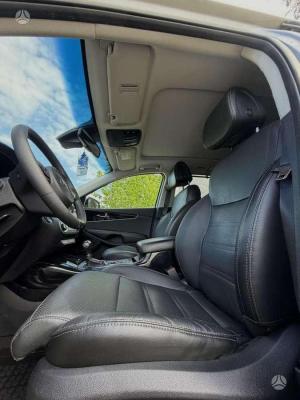 Pelēks Kia Sorento 2015 Šauļi, ar dzinēja tilpumu 2.20 L un nobraukumu 201 tūkst. km par 15950 €, foto 27 vietnē AUTOMOTO.COM.LV