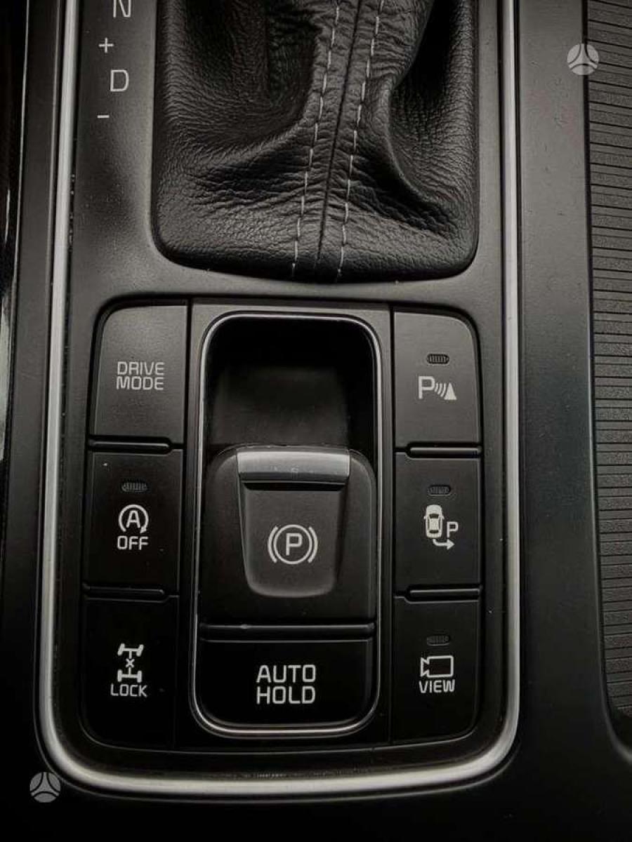 Pelēks Kia Sorento 2015 Šauļi, ar dzinēja tilpumu 2.20 L un nobraukumu 201 tūkst. km par 15950 €, foto 44 vietnē AUTOMOTO.COM.LV