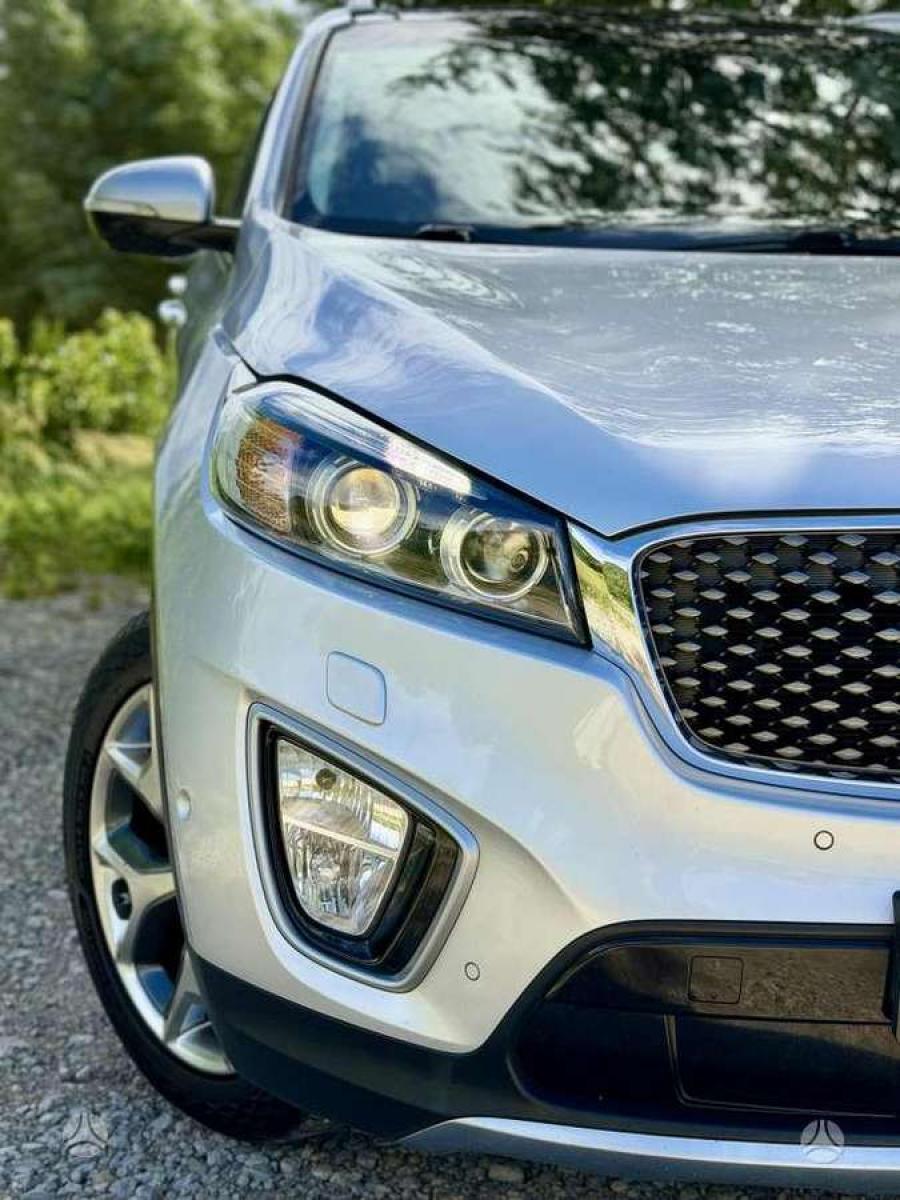 Pelēks Kia Sorento 2015 Šauļi, ar dzinēja tilpumu 2.20 L un nobraukumu 201 tūkst. km par 15950 €, foto 20 vietnē AUTOMOTO.COM.LV