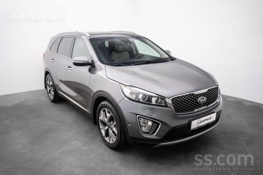 Pelēks Kia Sorento 2015 Tallina, ar dzinēja tilpumu 2.20 L un nobraukumu 217 tūkst. km par 13999 €, foto 6 vietnē AUTOMOTO.COM.LV