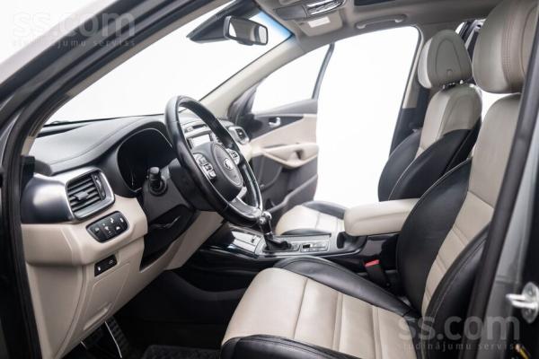 Kia Sorento 2015 Tallina vietnÄ PelÄks Kia Sorento 2015 Tallina, ar dzinÄja tilpumu 2.20 L un nobraukumu 217 tÅ«kst. km par 13999 ā¬, foto 10 vietnÄ AUTOMOTO.COM.LV