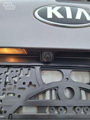 Grey Kia Sorento 2015 in Kaunas, with an engine capacity of 2.20 L and mileage of 214 thousand km for 13300 €, photo 11 on AUTOMOTO.COM.LV