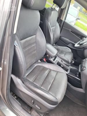 Grey Kia Sorento 2015 in Kaunas, with an engine capacity of 2.20 L and mileage of 214 thousand km for 13300 €, photo 25 on AUTOMOTO.COM.LV
