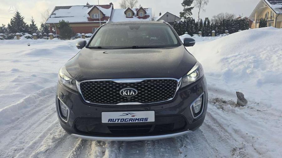 Pelēks Kia Sorento 2016 Šauļi, ar dzinēja tilpumu 2.20 L un nobraukumu 234 tūkst. km par 13800 €, foto 7 vietnē AUTOMOTO.COM.LV