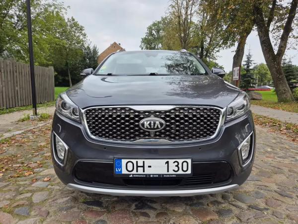 Pelēks Kia Sorento 2016 Jelgava, ar dzinēja tilpumu 2.20 L un nobraukumu 226 tūkst. km par 14400 €, foto 2 vietnē AUTOMOTO.COM.LV