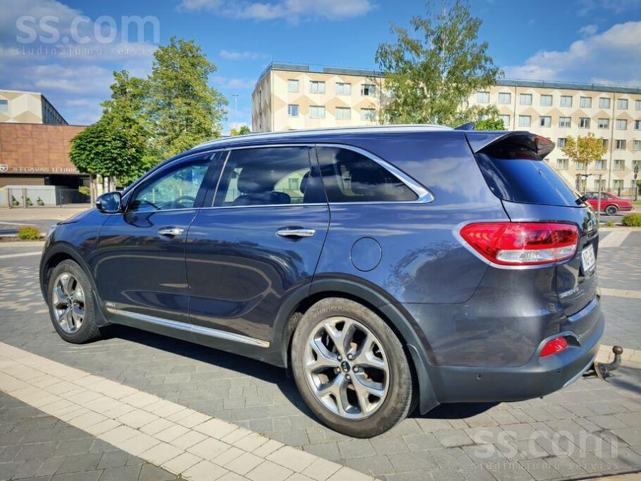 Pelēks Kia Sorento 2016 Jelgava, ar dzinēja tilpumu 2.20 L un nobraukumu 248 tūkst. km par 14900 €, foto 6 vietnē AUTOMOTO.COM.LV