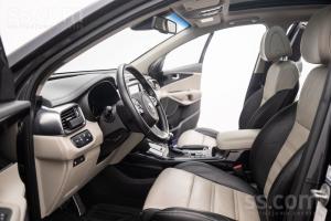 Pelēks Kia Sorento 2016 Tallina, ar dzinēja tilpumu 2.20 L un nobraukumu 195 tūkst. km par 15999 €, foto 8 vietnē AUTOMOTO.COM.LV