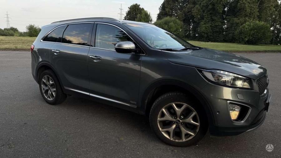 Pelēks Kia Sorento 2016 Trakai, ar dzinēja tilpumu 2.20 L un nobraukumu 177 tūkst. km par 12800 €, foto 1 vietnē AUTOMOTO.COM.LV