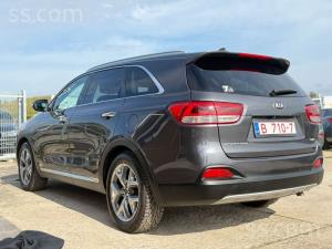 Grey Kia Sorento 2016 in Riga, with an engine capacity of 2.20 L and mileage of 198 thousand km for 16500 €, photo 18 on AUTOMOTO.COM.LV