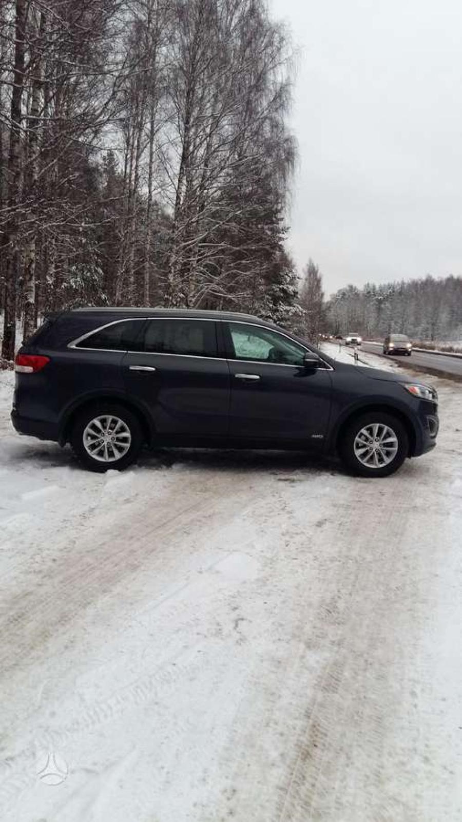 Pelēks Kia Sorento 2017 Viļņa, ar dzinēja tilpumu 2.36 L un nobraukumu 160 tūkst. km par 14500 €, foto 21 vietnē AUTOMOTO.COM.LV