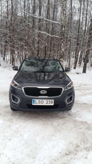Pelēks Kia Sorento 2017 Viļņa, ar dzinēja tilpumu 2.36 L un nobraukumu 160 tūkst. km par 14500 €, foto 23 vietnē AUTOMOTO.COM.LV