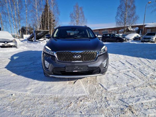 Pelēks Kia Sorento 2017 Ukmergė, ar dzinēja tilpumu 2.20 L un nobraukumu 220 tūkst. km par 11250 €, foto 2 vietnē AUTOMOTO.COM.LV