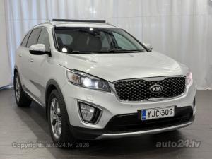 Pelēks Kia Sorento 2017 Tallina, ar dzinēja tilpumu 2.20 L un nobraukumu 344 tūkst. km par 12990 €, foto 3 vietnē AUTOMOTO.COM.LV