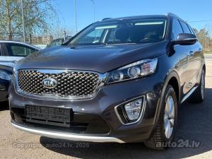 Pelēks Kia Sorento 2017 Tallina, ar dzinēja tilpumu 2.20 L un nobraukumu 195 tūkst. km par 15990 €, foto 4 vietnē AUTOMOTO.COM.LV