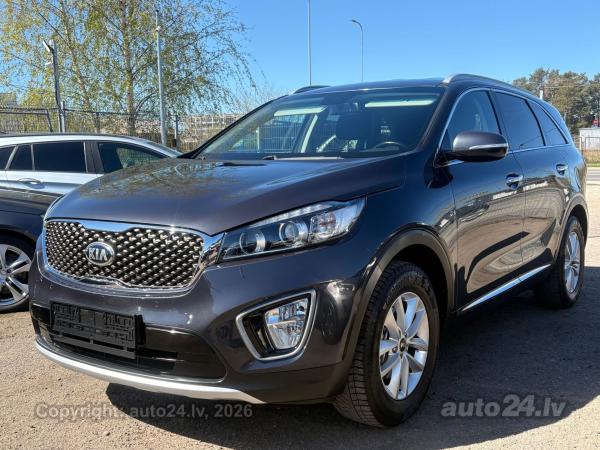 Pelēks Kia Sorento 2017 Tallina, ar dzinēja tilpumu 2.20 L un nobraukumu 195 tūkst. km par 15990 €, foto 6 vietnē AUTOMOTO.COM.LV