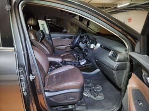 Grey Kia Sorento 2017 in Kaunas, with an engine capacity of 2.20 L and mileage of 158 thousand km for 14600 €, photo 11 on AUTOMOTO.COM.LV