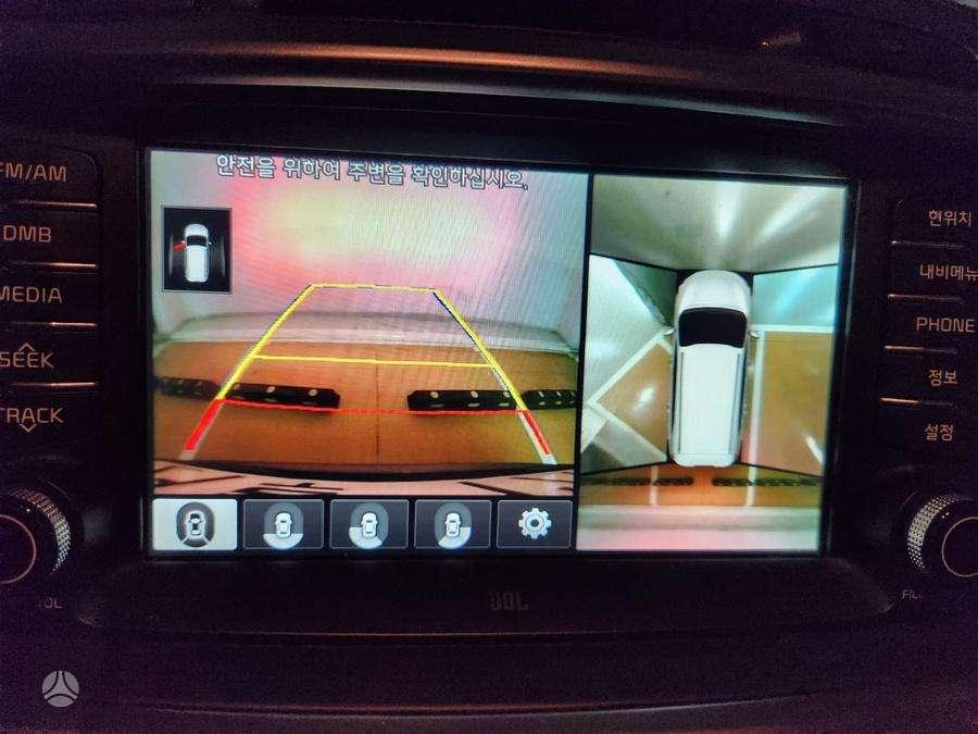 Grey Kia Sorento 2017 in Kaunas, with an engine capacity of 2.20 L and mileage of 158 thousand km for 14600 €, photo 16 on AUTOMOTO.COM.LV