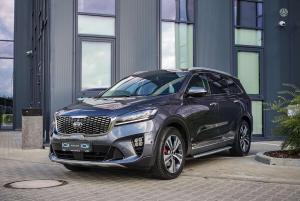Pelēks Kia Sorento 2017 Kauņa, ar dzinēja tilpumu 2.20 L un nobraukumu 139 tūkst. km par 18950 €, foto 4 vietnē AUTOMOTO.COM.LV
