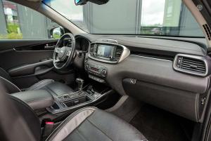 Pelēks Kia Sorento 2017 Kauņa, ar dzinēja tilpumu 2.20 L un nobraukumu 139 tūkst. km par 18950 €, foto 41 vietnē AUTOMOTO.COM.LV