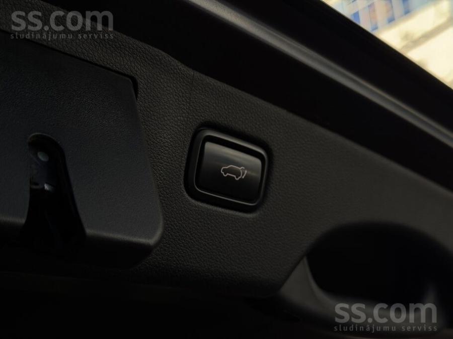 Pelēks Kia Sorento 2017 Jelgava, ar dzinēja tilpumu 2.20 L un nobraukumu 194 tūkst. km par 15900 €, foto 14 vietnē AUTOMOTO.COM.LV