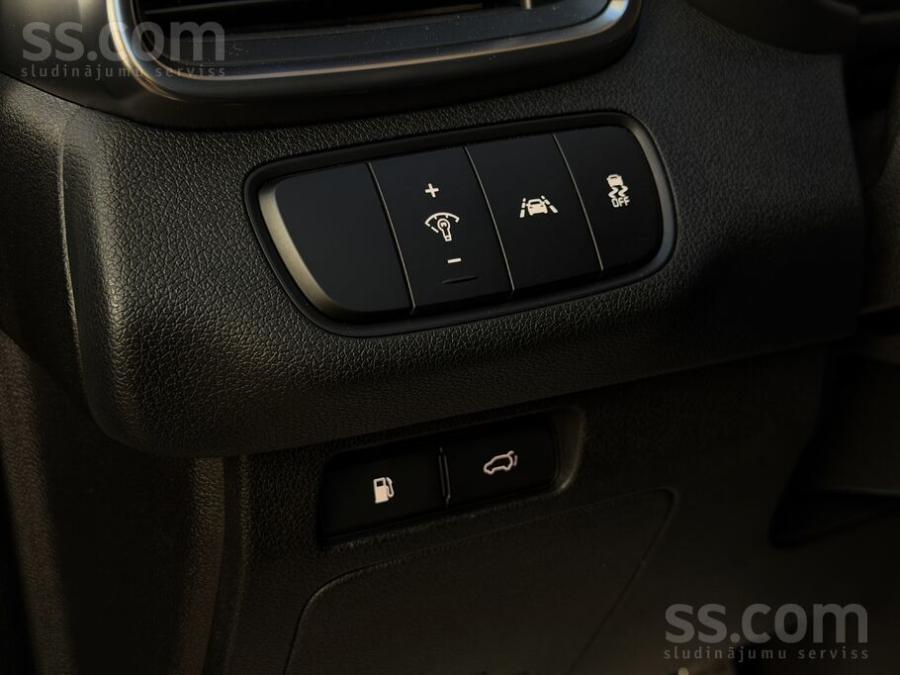 Pelēks Kia Sorento 2017 Jelgava, ar dzinēja tilpumu 2.20 L un nobraukumu 194 tūkst. km par 15900 €, foto 25 vietnē AUTOMOTO.COM.LV