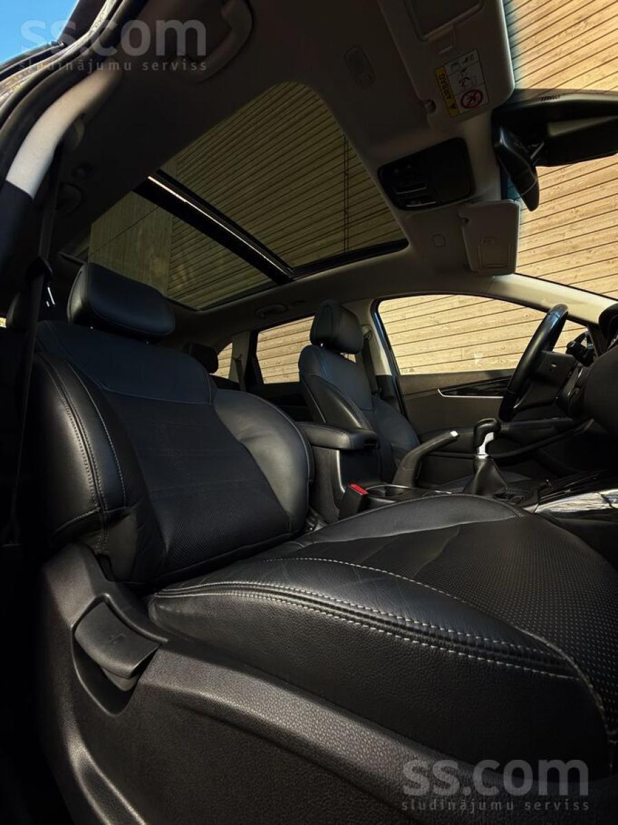 Pelēks Kia Sorento 2017 Jelgava, ar dzinēja tilpumu 2.20 L un nobraukumu 194 tūkst. km par 15900 €, foto 35 vietnē AUTOMOTO.COM.LV