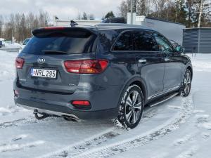 Grey Kia Sorento 2018 in Vilnius, with an engine capacity of 2.20 L and mileage of 115 thousand km for 23000 €, photo 9 on AUTOMOTO.COM.LV