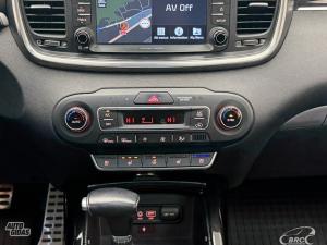 Pelēks Kia Sorento 2018 Avižieniai, ar dzinēja tilpumu 2.20 L un nobraukumu 116 tūkst. km par 21900 €, foto 20 vietnē AUTOMOTO.COM.LV
