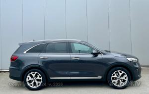 Pelēks Kia Sorento 2018 Tallina, ar dzinēja tilpumu 2.20 L un nobraukumu 189 tūkst. km par 17999 €, foto 6 vietnē AUTOMOTO.COM.LV