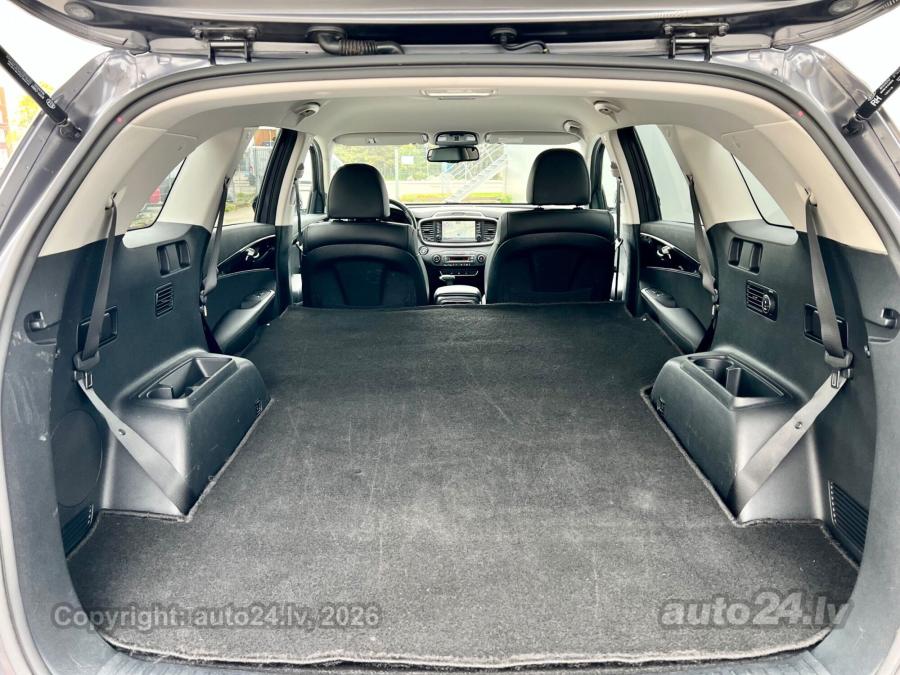 Pelēks Kia Sorento 2018 Tallina, ar dzinēja tilpumu 2.20 L un nobraukumu 189 tūkst. km par 17999 €, foto 20 vietnē AUTOMOTO.COM.LV