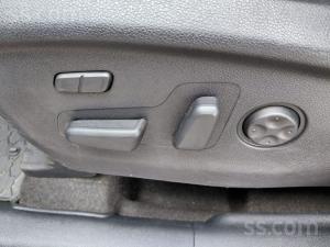 Grey Kia Sorento 2018 in Talsi, with an engine capacity of 2.20 L and mileage of 136 thousand km for 16700 €, photo 23 on AUTOMOTO.COM.LV