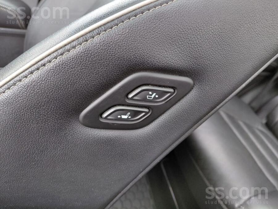 Grey Kia Sorento 2018 in Talsi, with an engine capacity of 2.20 L and mileage of 136 thousand km for 16700 €, photo 25 on AUTOMOTO.COM.LV