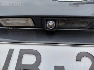 Grey Kia Sorento 2018 in Talsi, with an engine capacity of 2.20 L and mileage of 136 thousand km for 16700 €, photo 28 on AUTOMOTO.COM.LV