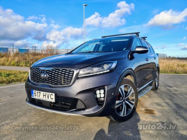 Pelēks Kia Sorento 2018 Tallina, ar dzinēja tilpumu 2.20 L un nobraukumu 221 tūkst. km par 16500 €, foto 4 vietnē AUTOMOTO.COM.LV